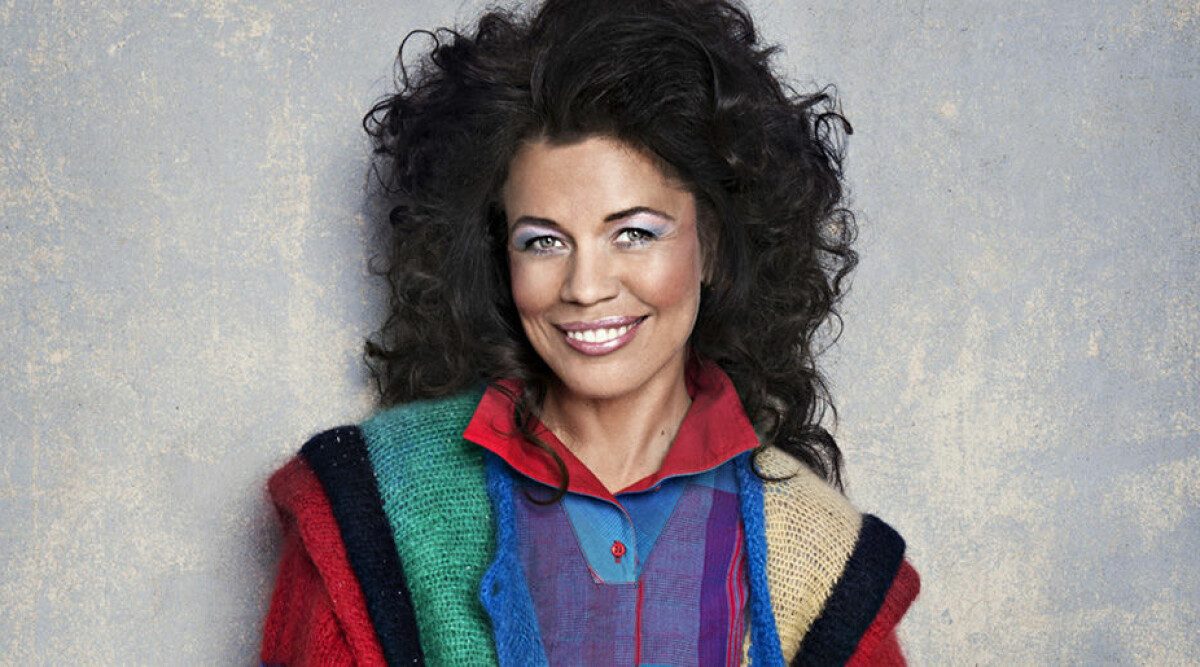 Lotta Lundgren: "Jag har mat från 90-talet i kylen" | ELLE