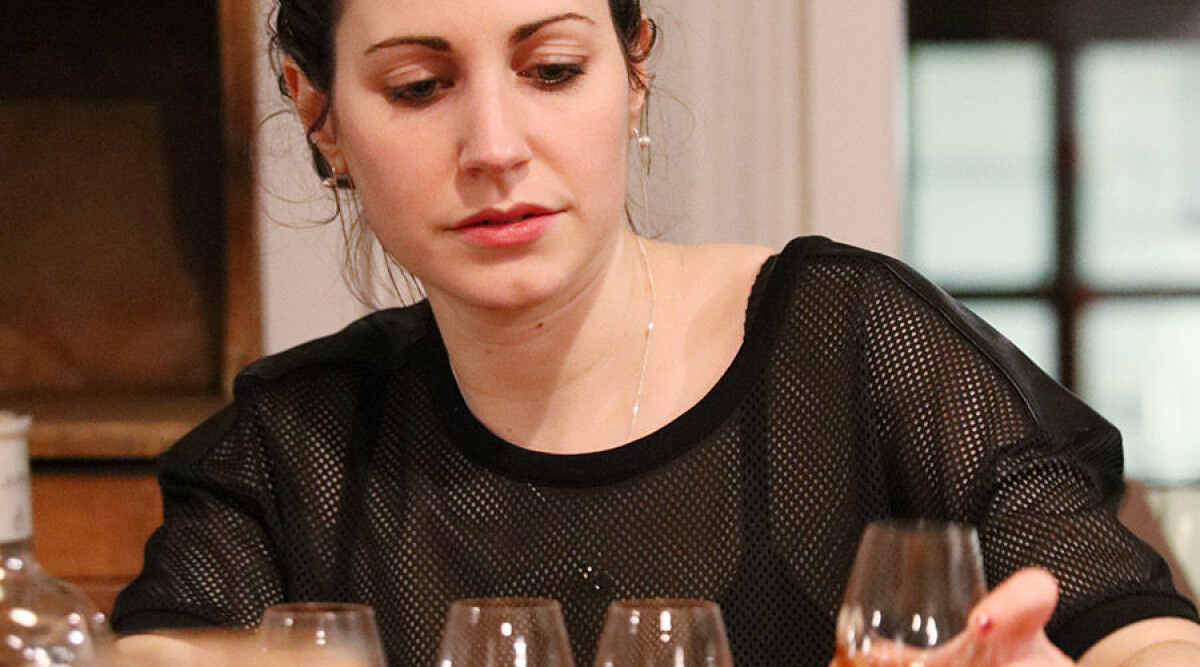 Nour El Refai: "Min dyraste whisky kostade 12 000 kr" | ELLE