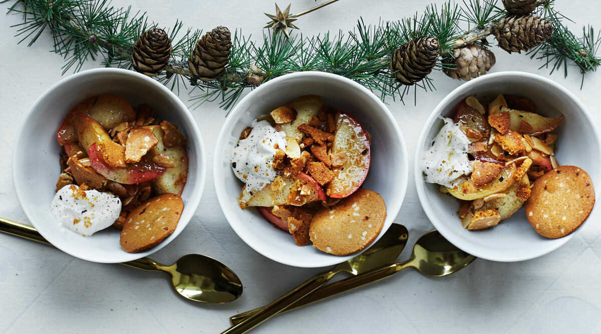 Karamelliserade äpplen med pepparkaka | ELLE