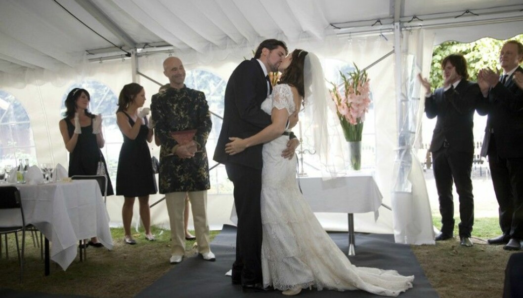 Sigge och Malin Eklund har gift om sig – se fotona från kändisfesten | ELLE