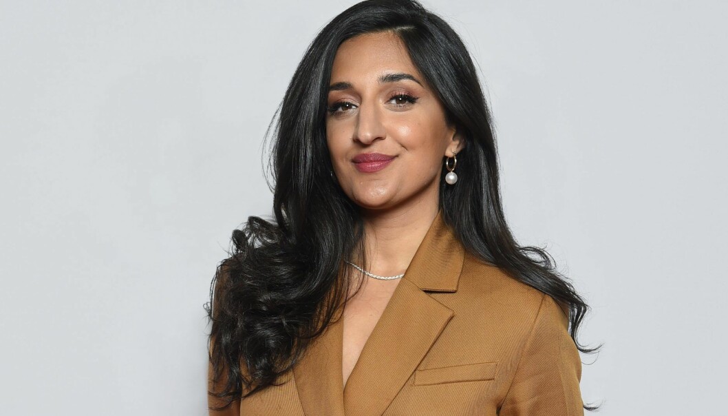 Allt om programledaren Parisa Amiris beautyrutin | ELLE