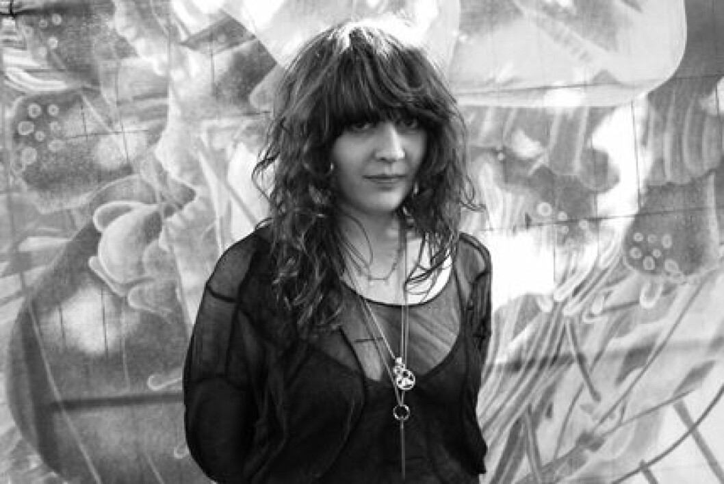 ELLE träffar: Högaktuella artisten Sibille Attar | ELLE